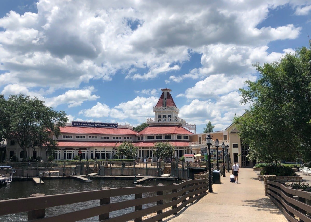 Port Orleans Riverside: Disney Resort Travel Guide