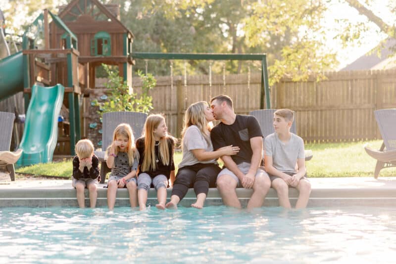 Family Photos at Home Before Moving: Lifestyle Photography at Home